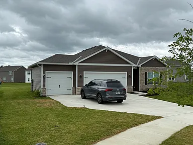 221 Franks Field Dr Delaware OH | Zillow