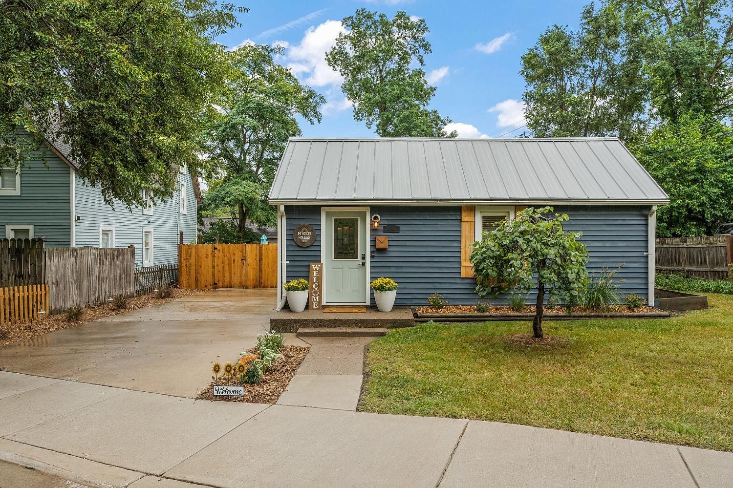 217 Center St, Michigan City, IN 46360 | Zillow