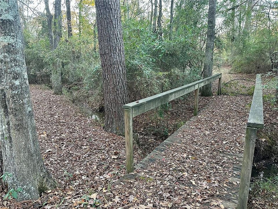 6884 Esler Field Rd, Pineville, LA 71360 | Zillow