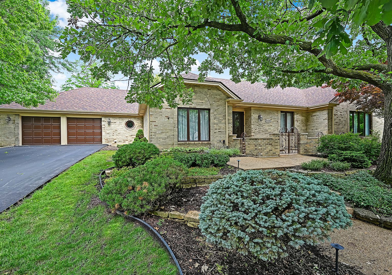 8130 Ridgepointe Dr, Burr Ridge, IL 60527 | Zillow