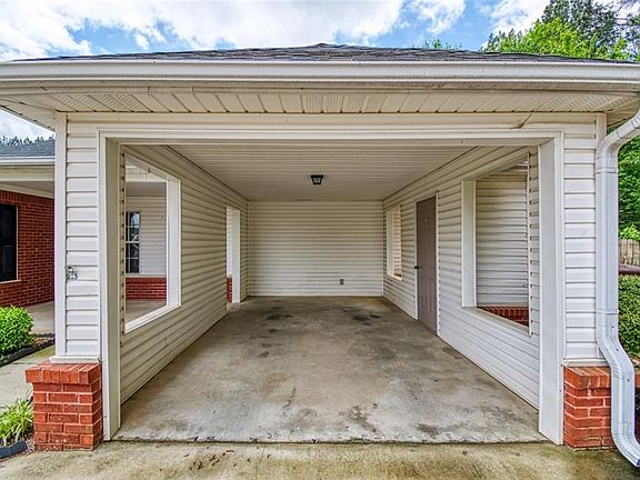 Hillendale Senior Community Apartments - Cartersville, GA | Zillow