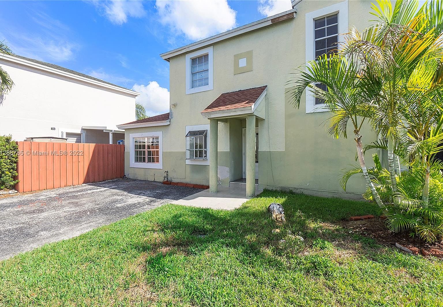 14740 SW 90th Ter, Miami, FL 33196 | Zillow
