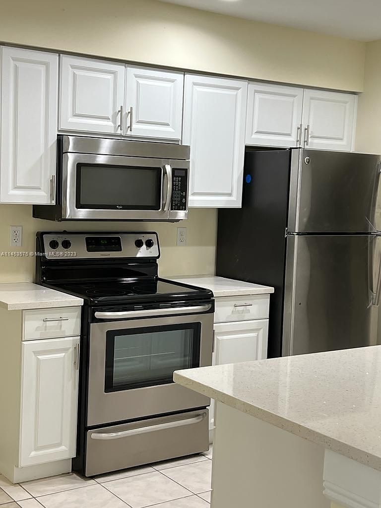 1315 Reflections Way #53-2, Miami, FL 33142 | Zillow