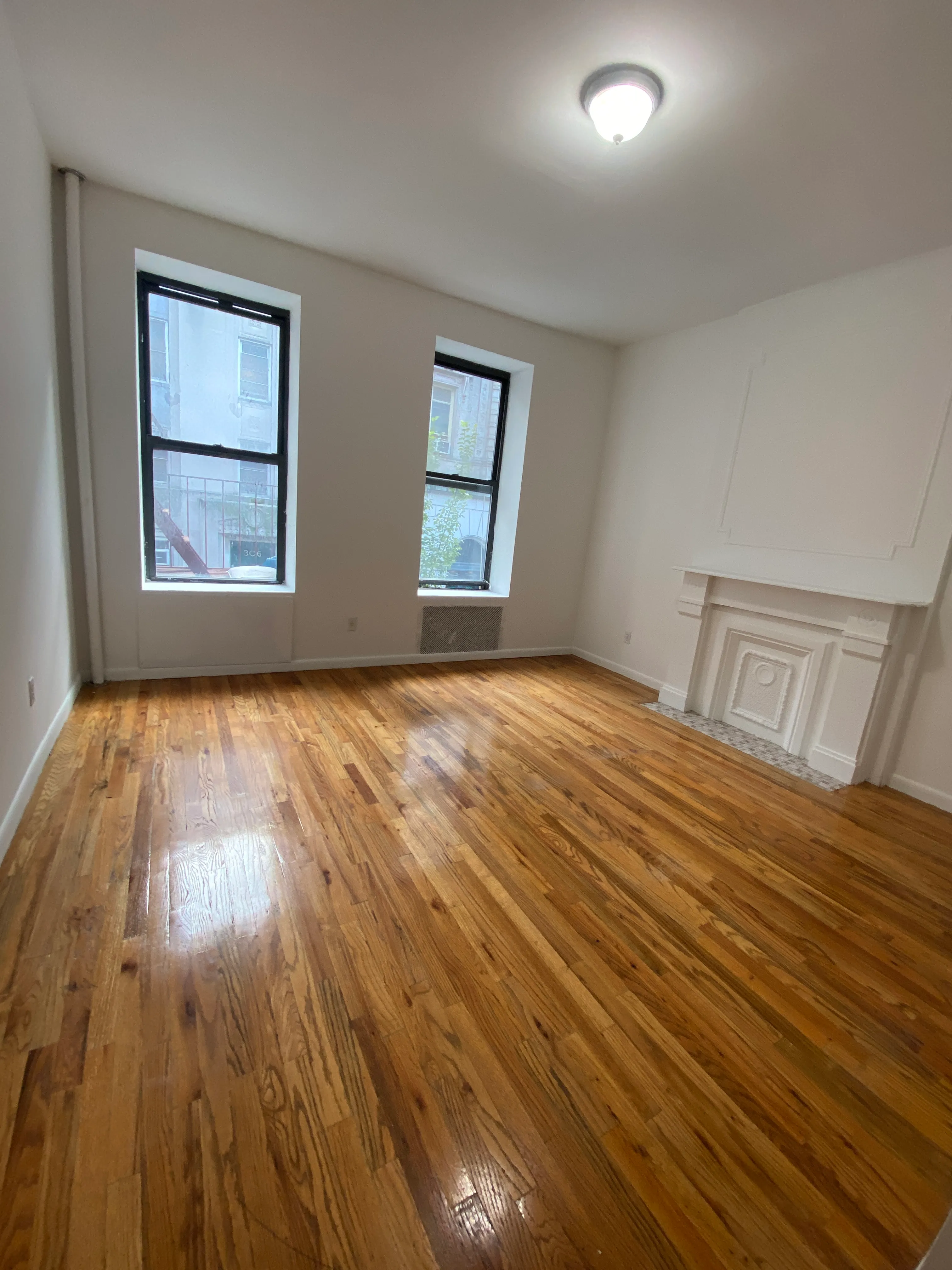 311 West 54th Street #2WW in Hell's Kitchen, Manhattan | StreetEasy