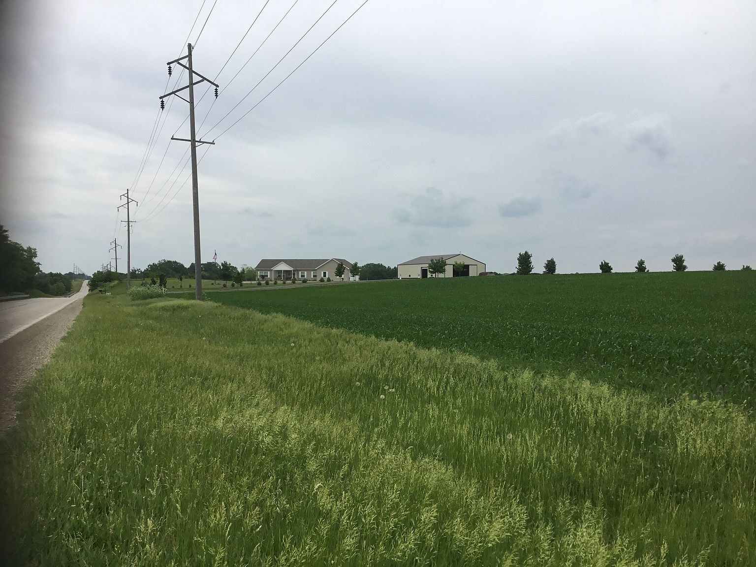 1079 Il Route 10, Monticello, IL 61856 | Zillow