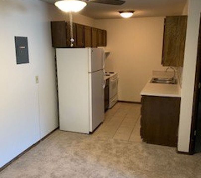 Xerxes Manor Apartments - 5625 Xerxes Ave S Minneapolis MN | Zillow