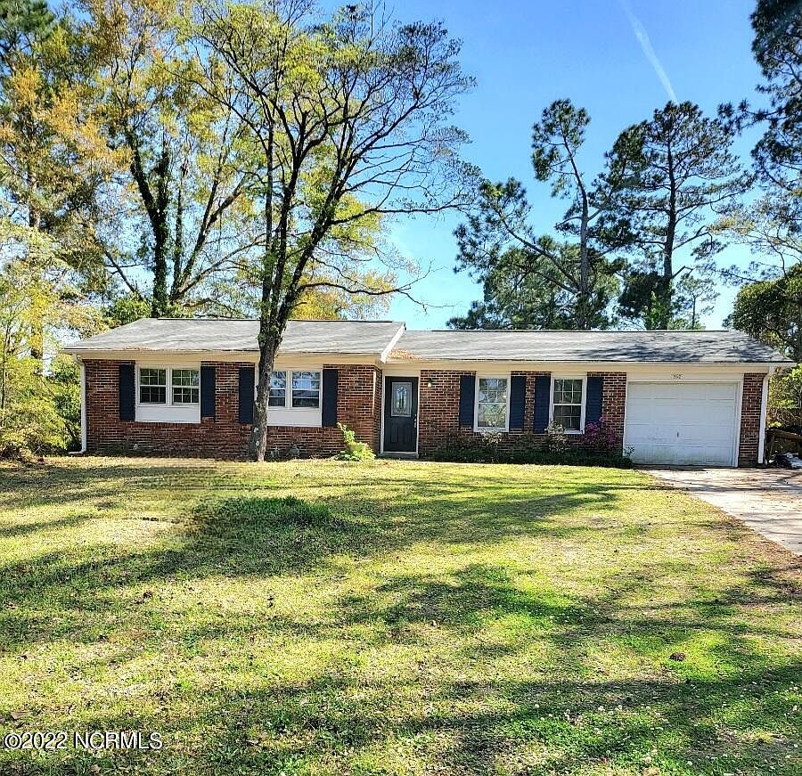 5042 Shelley Drive, Wilmington, NC 28405 | Zillow