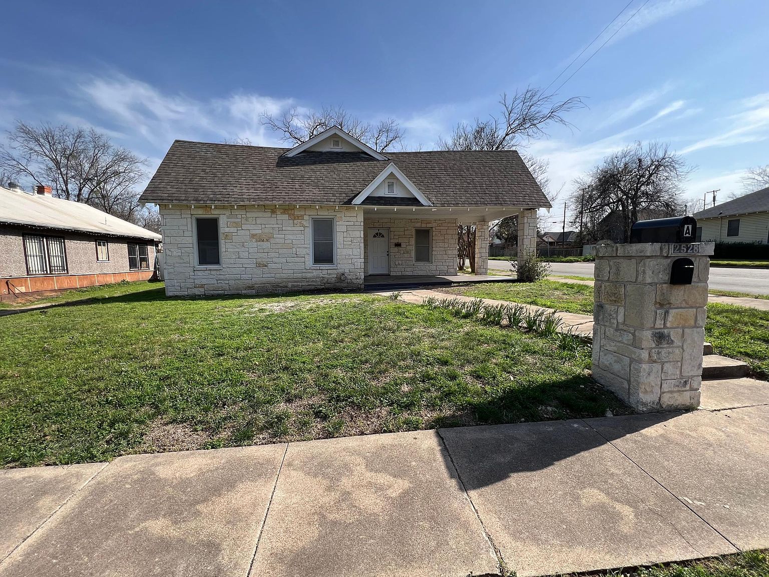 2528 Lasker Ave #B, Waco, TX 76707 | Zillow