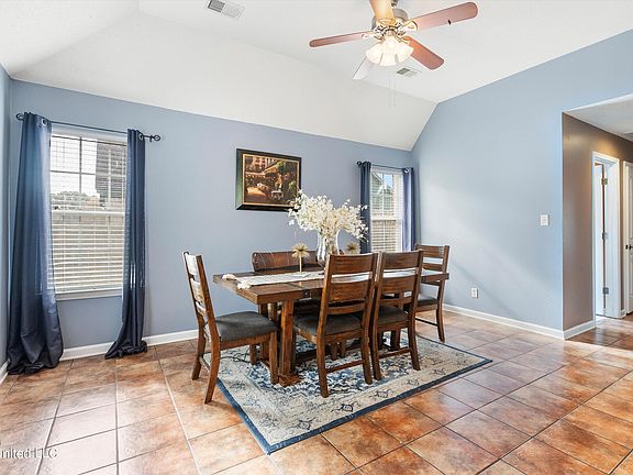 7542 Essayons Dr, Southaven, MS 38672 | MLS #4064336 | Zillow