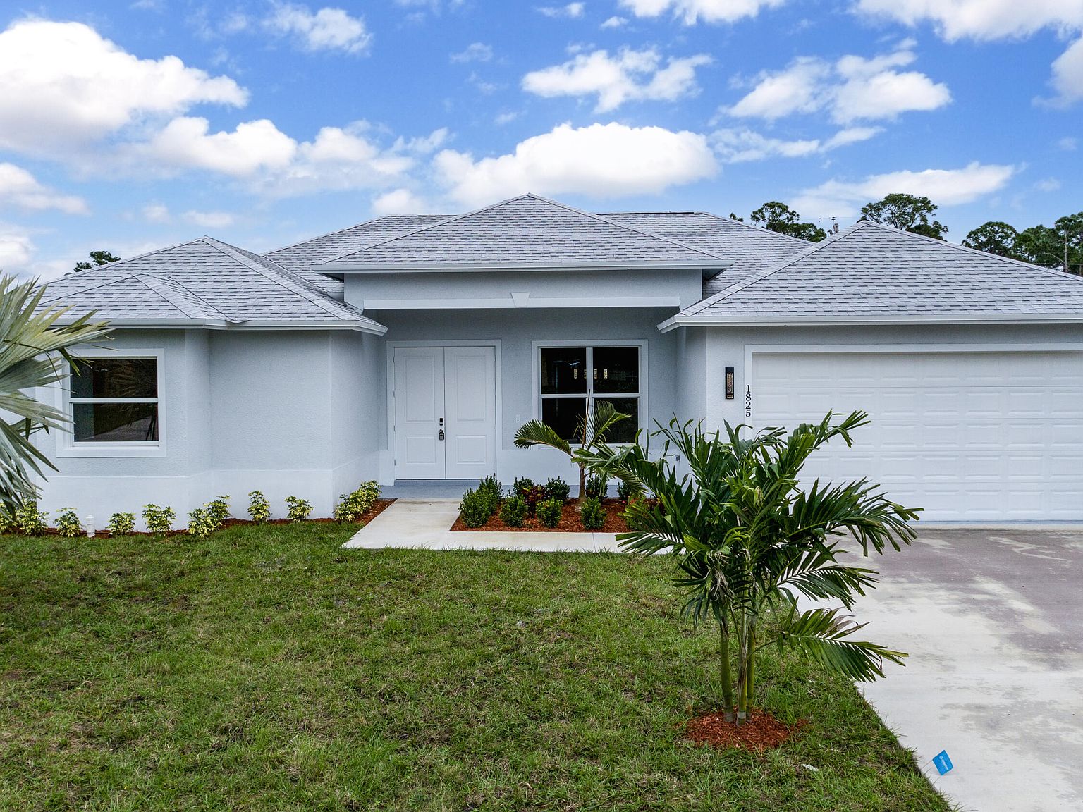 1825 SW Logan St, Port Saint Lucie, FL 34953 | MLS #RX-10943294 | Zillow