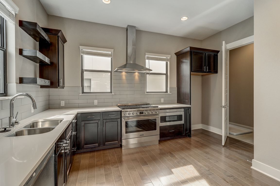 414 Center St, San Antonio, TX 78202 | MLS #1718262 | Zillow