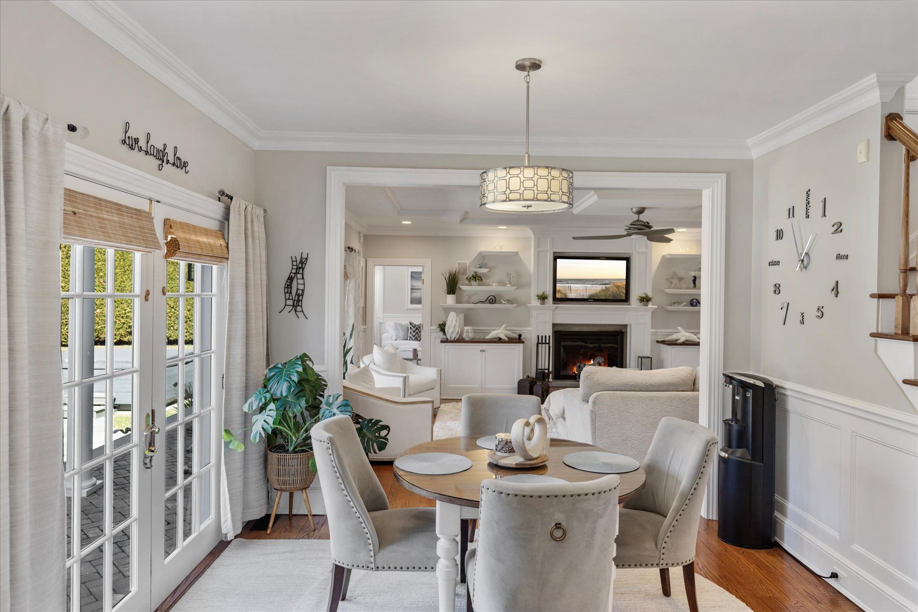 8 Cedarfield Ln, Westhampton, NY 11977 | Out East