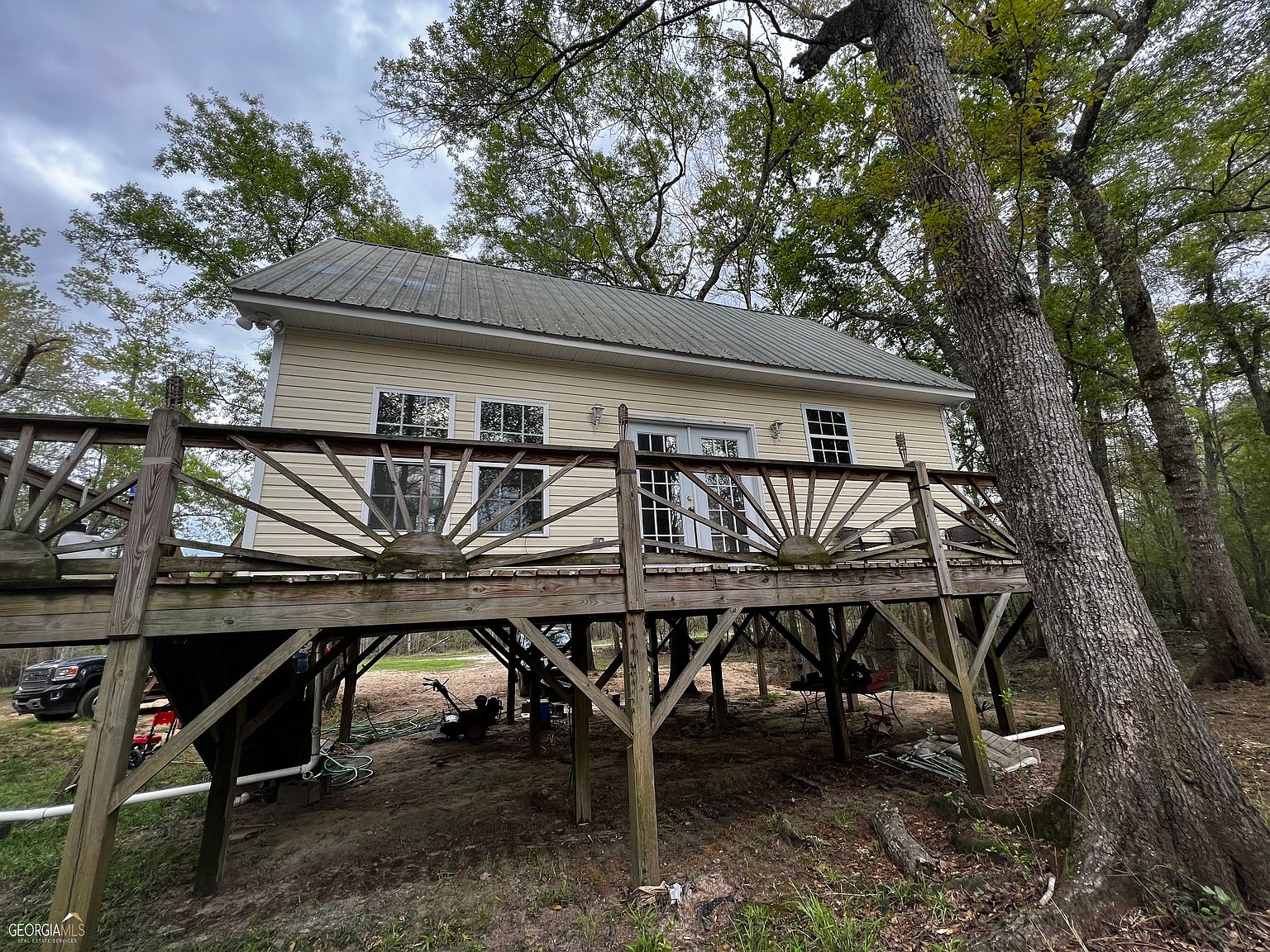 5214 Coleman Bridge Spur, Cobbtown, GA 30420 | Zillow