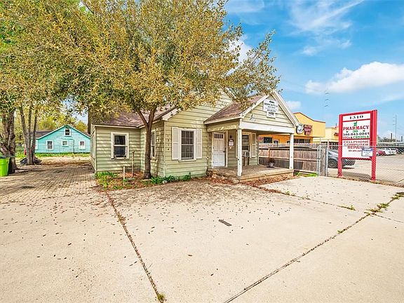 1314 1st St, Rosenberg, TX 77471 | Zillow