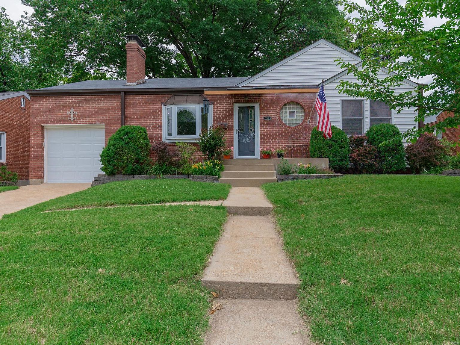 6945 Plainview Ave, Saint Louis, MO 63109 | Zillow