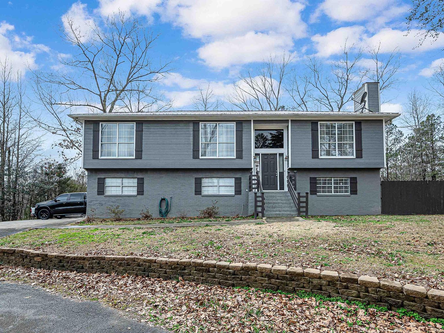 8281 Bluff Ridge Rd, Bessemer, AL 35022 | Zillow