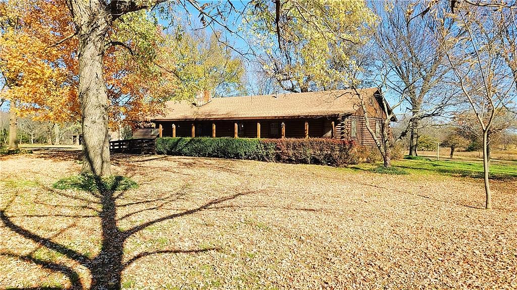 209 N 210th St, Garland, KS 66741 | Zillow