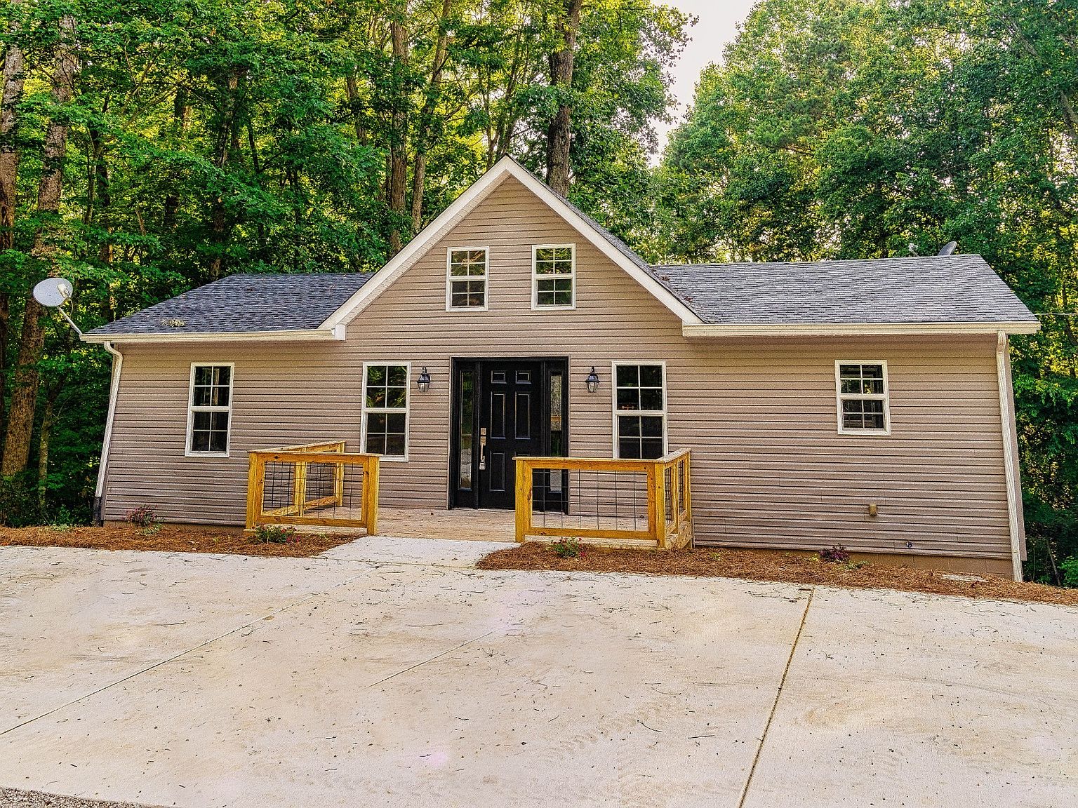 60 Old Awalt Rd, Tullahoma, TN 37388 | Zillow