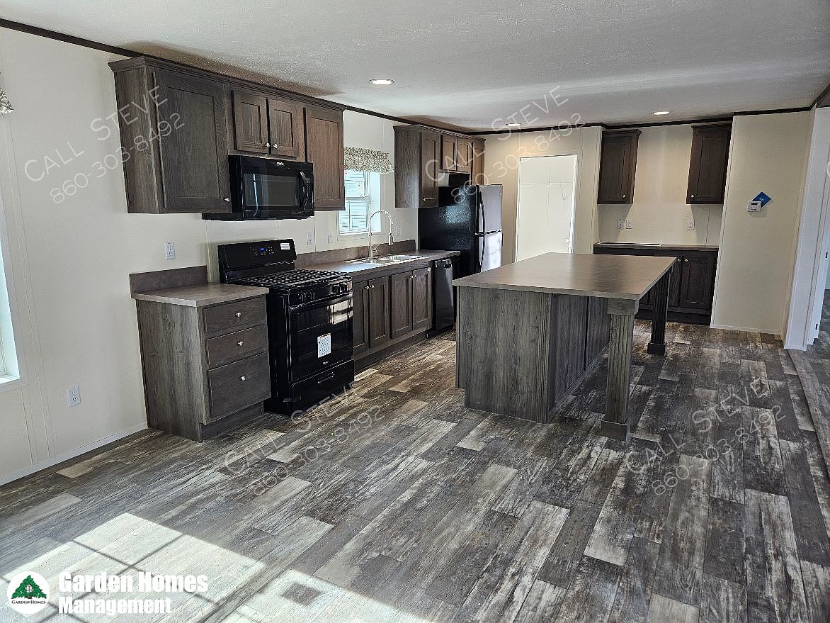 23 Rockledge Ct, Ledyard, CT 06339 | Zillow