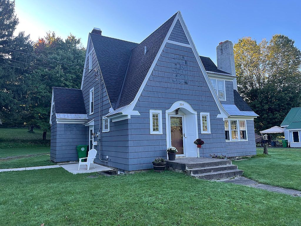 204 Mill St, Springville, NY 14141 | Zillow