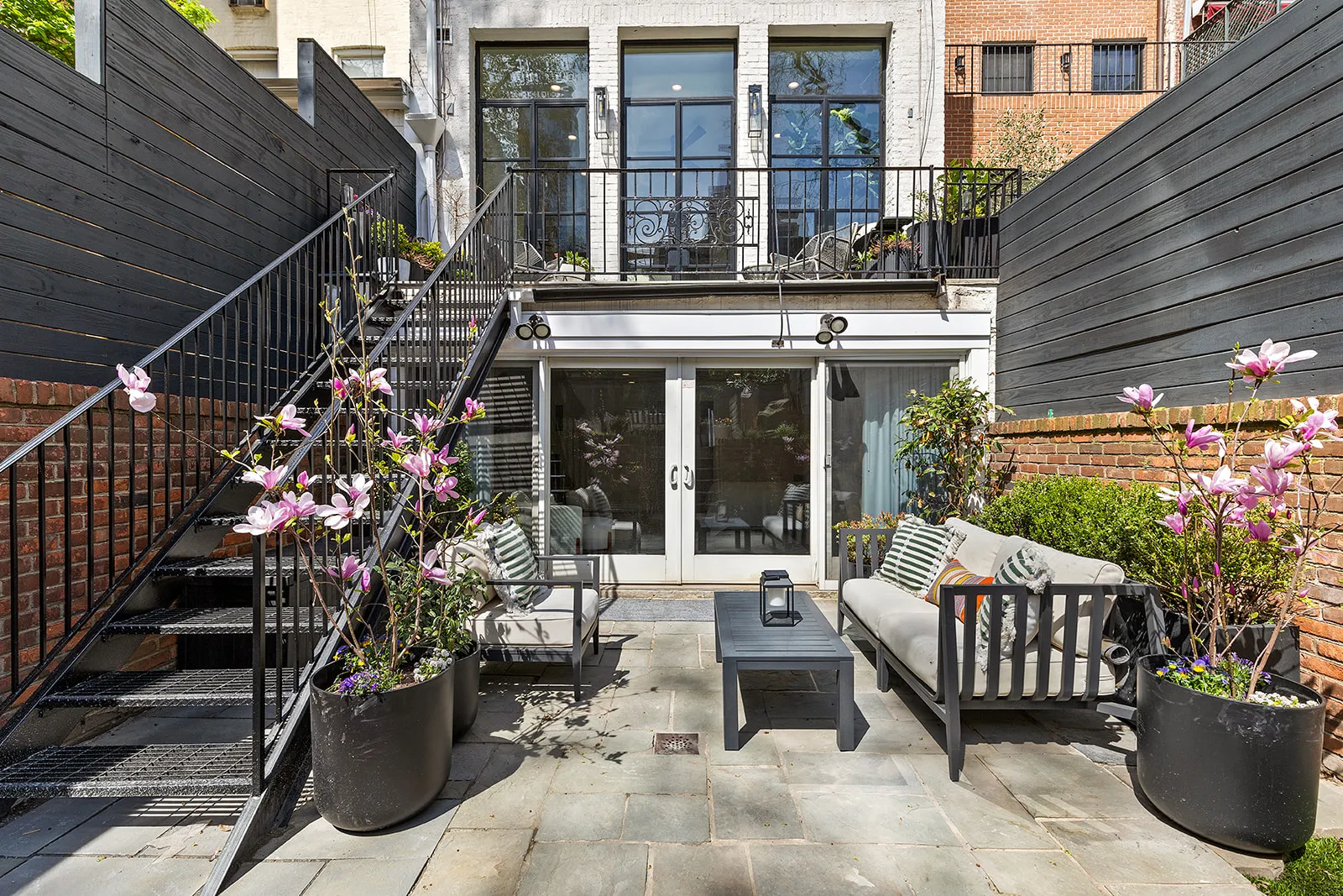 42 King Street #1 in Hudson Square, Manhattan | StreetEasy