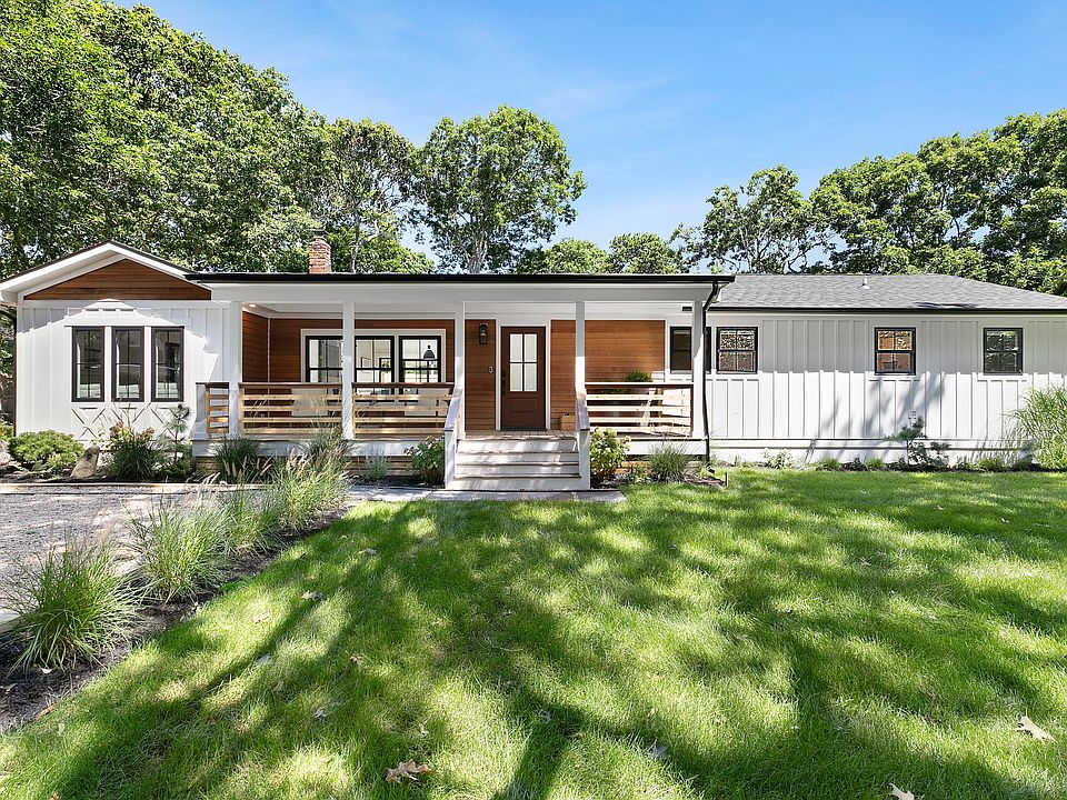 23A Gravel Hill Rd, Hampton Bays, NY 11946 | Zillow