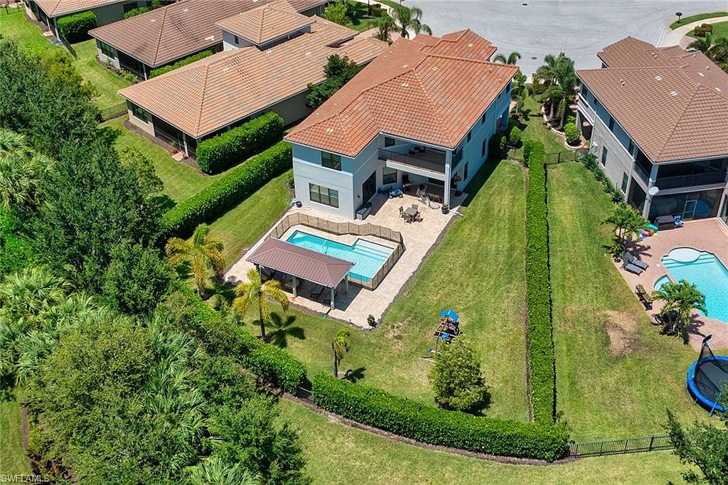 3279 Pacific DR, Naples, FL 34119 | Zillow