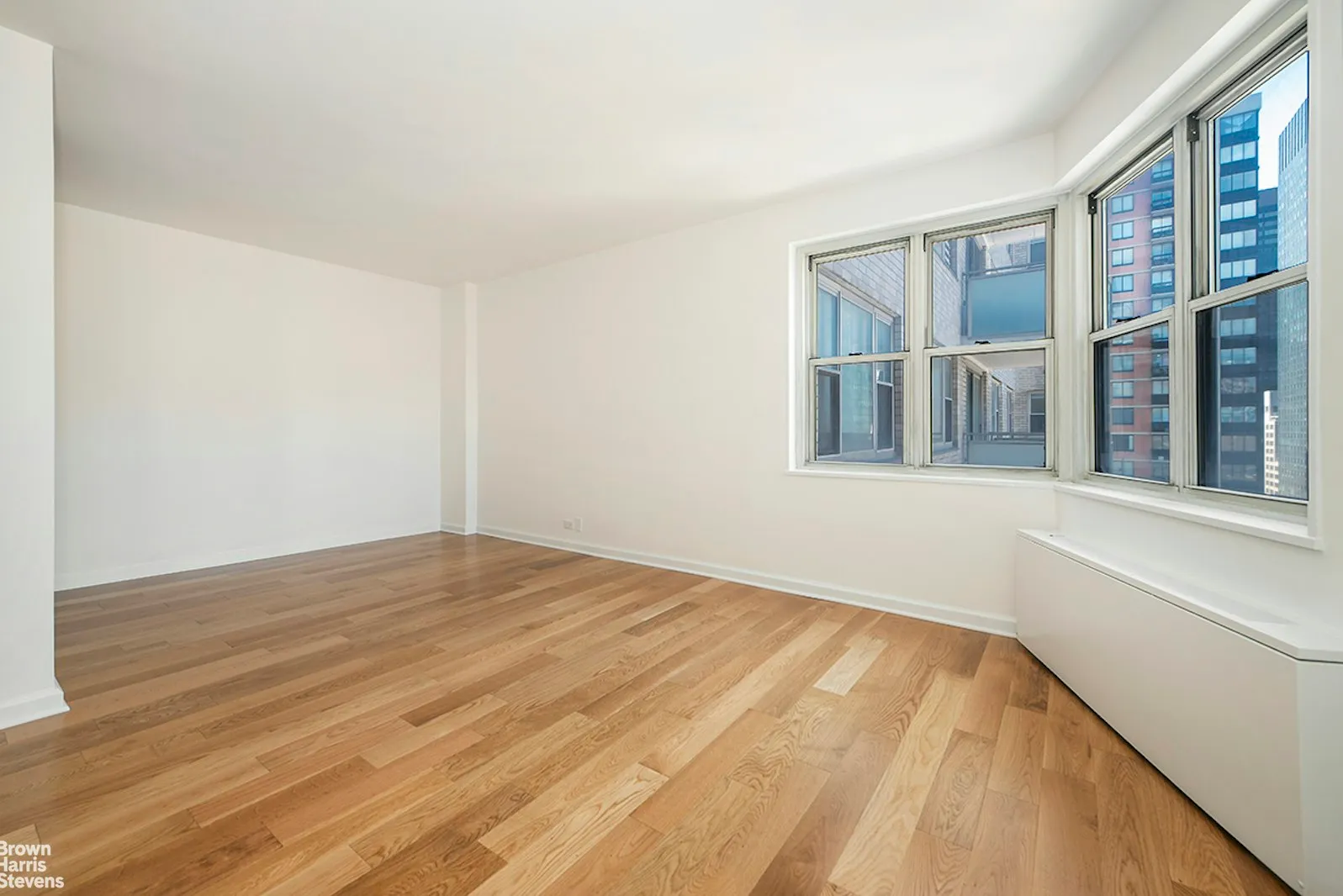 300 East 40th Street #25A in Murray Hill, Manhattan | StreetEasy