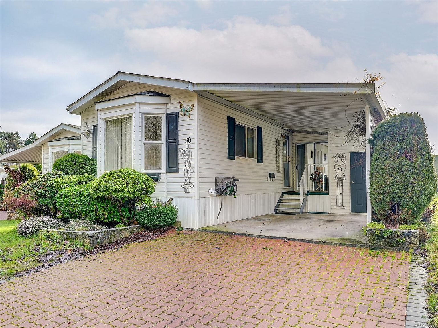 7401 Central Saanich Rd #30, East Saanich 2, BC V8M 2B5 | MLS #988631 ...