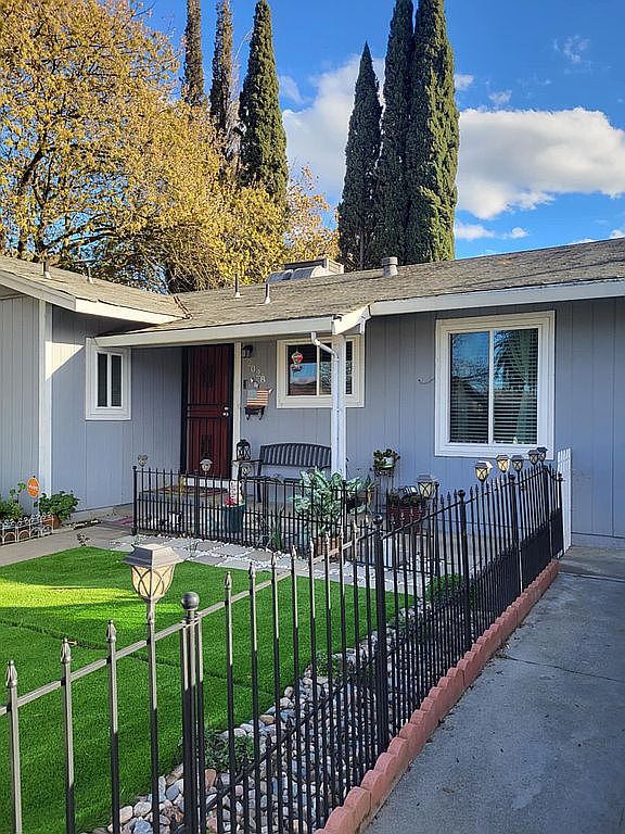 2028 W Rumble Rd, Modesto, CA 95350 | Zillow