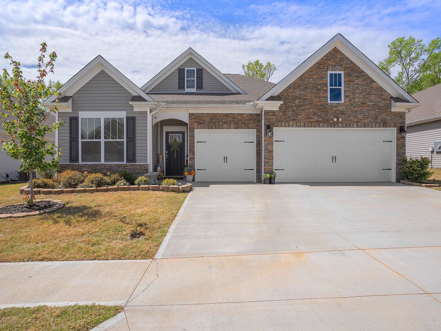 123 Yellow Fox Rd, Greer, SC 29650 | Zillow