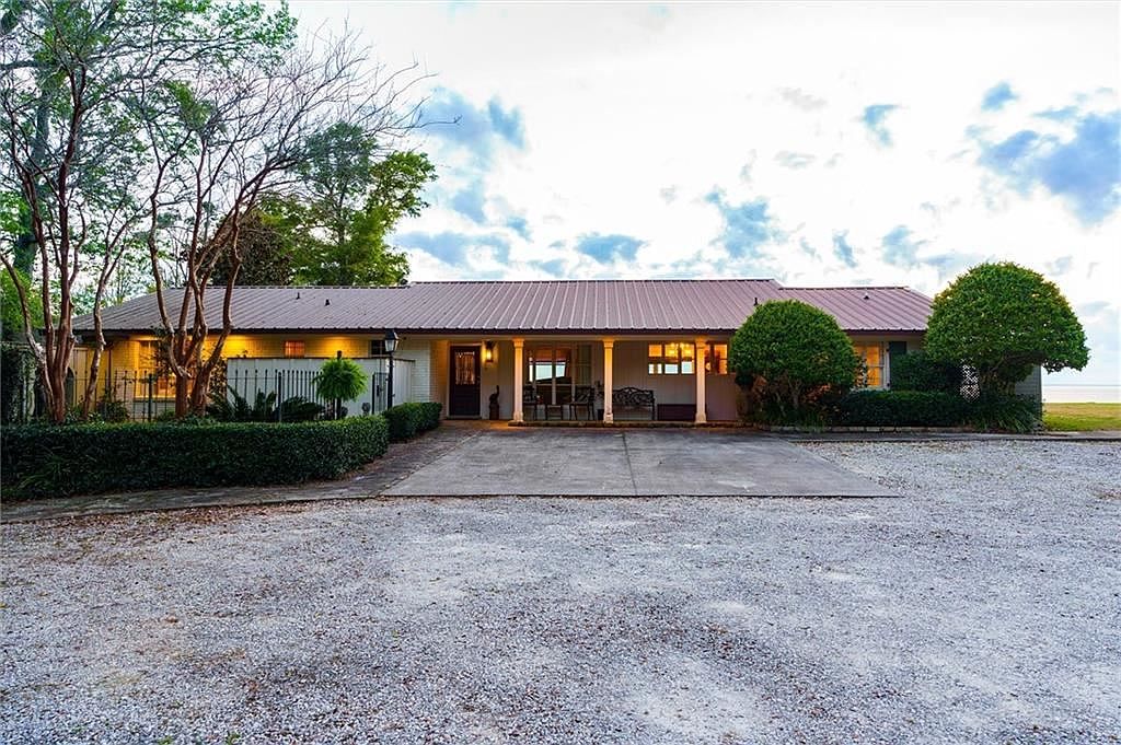 22823 Ecor Rouge Ln, Fairhope, AL 36532 | Zillow