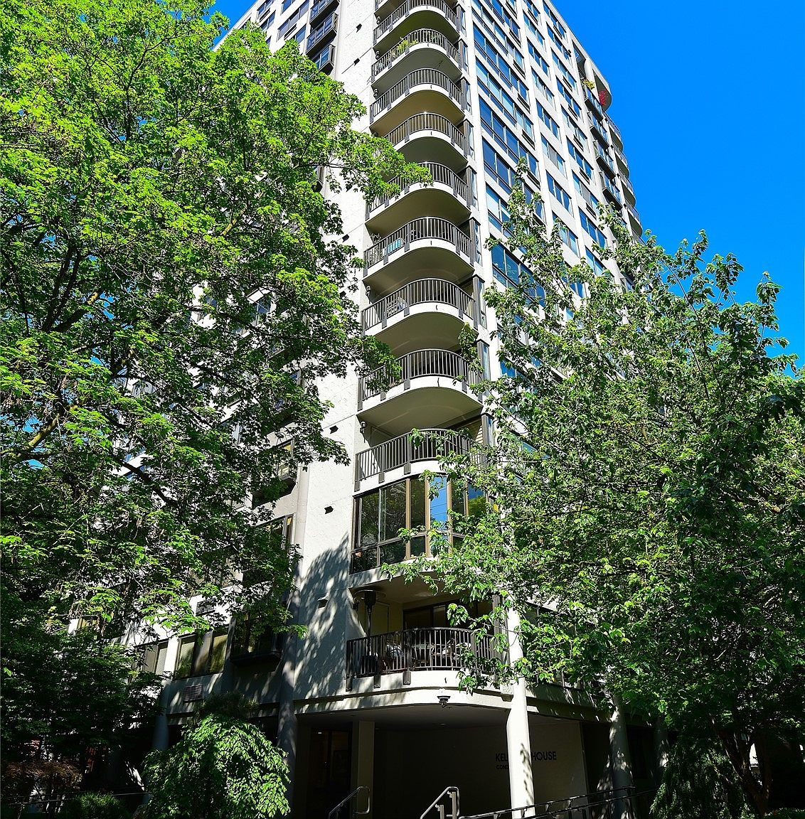 1120 Spring Street #1004, Seattle, WA 98104 | Zillow