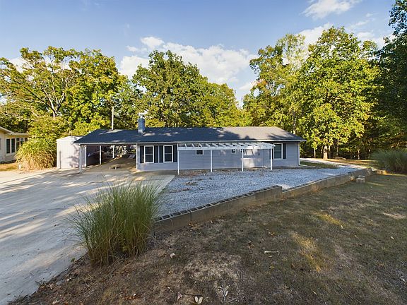 663 Jonathan Shores Rd, Benton, KY 42025 | MLS #2701615 | Zillow