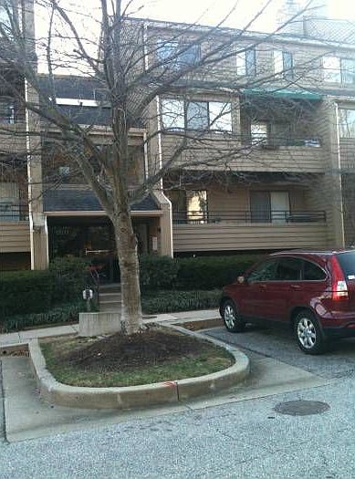 6911 Jones View Dr APT 3B, Baltimore, MD 21209 | Zillow
