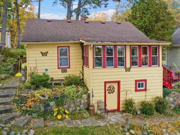 Leonard MI Real Estate - Leonard MI Homes For Sale | Zillow