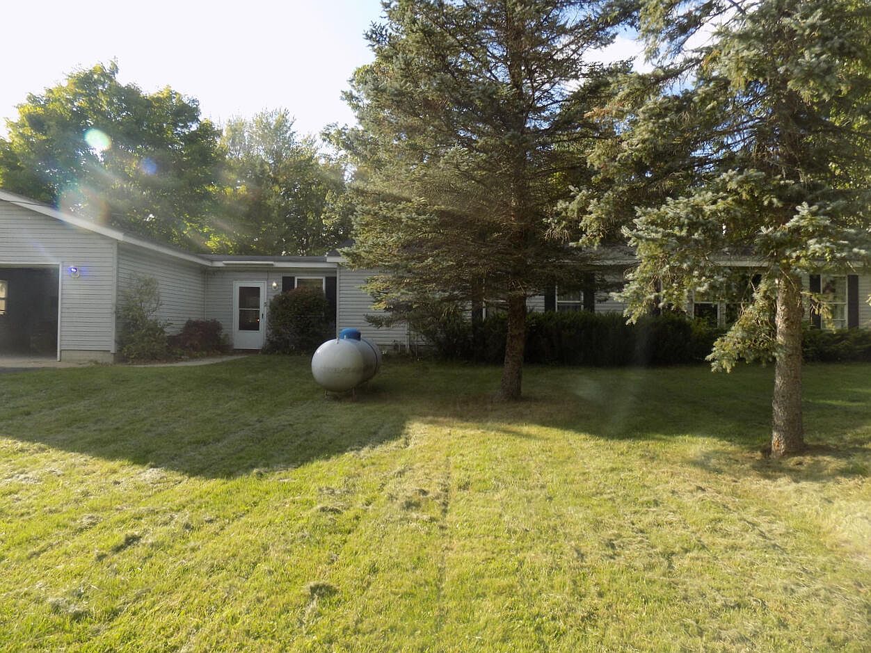 365 River Dr, Merritt, MI 49667 | MLS #201826389 | Zillow