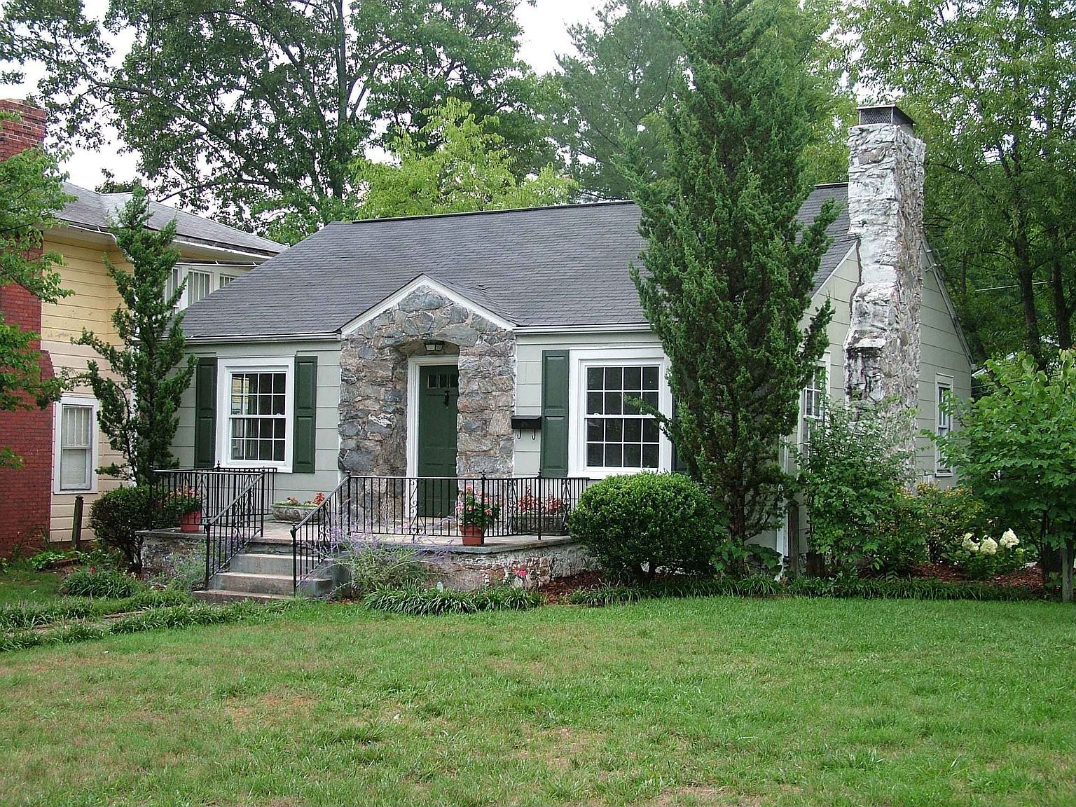 23 Woodley Ave, Asheville, NC 28804 | Zillow