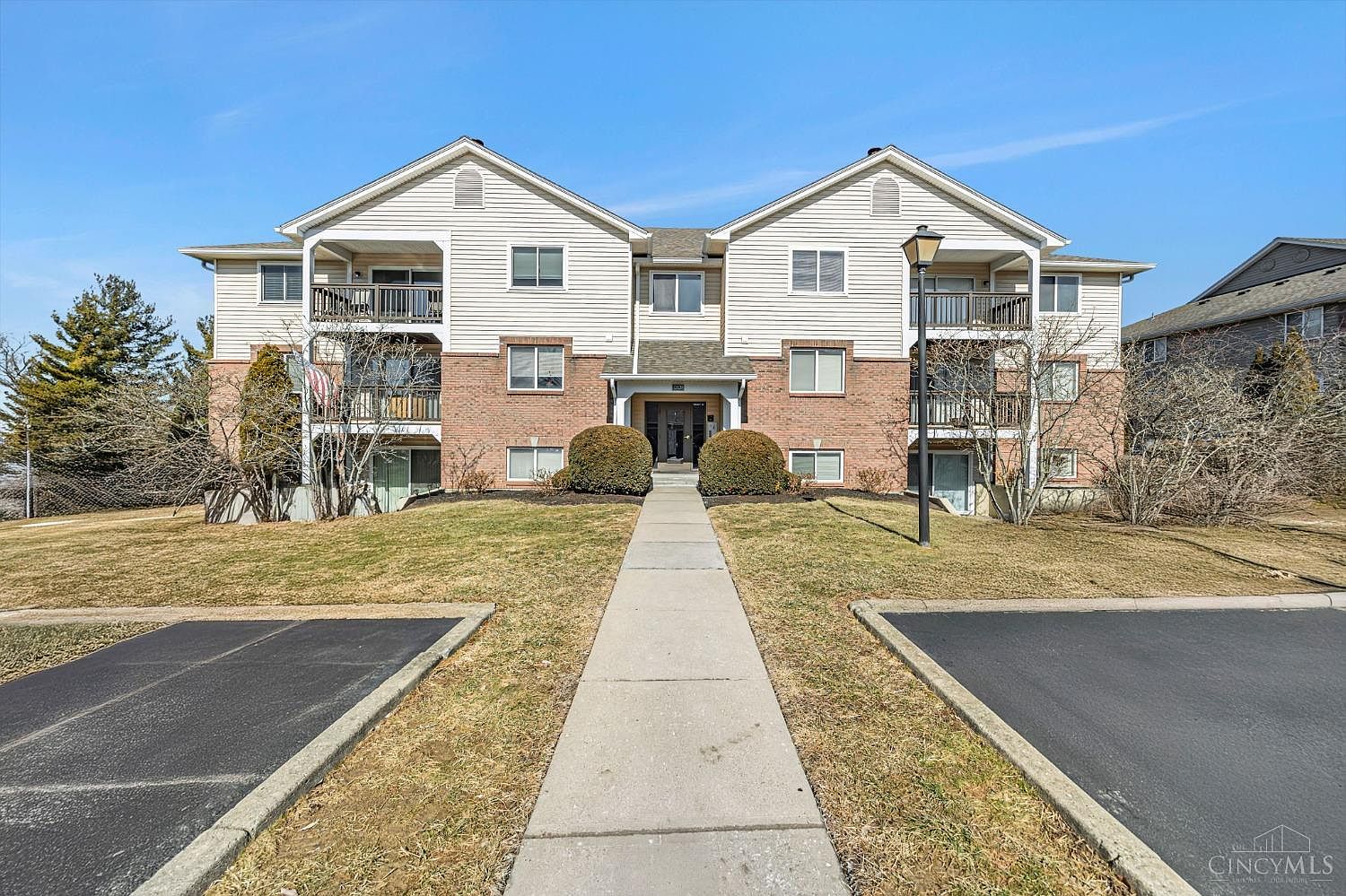 12120 Regency Run Ct APT 3, Cincinnati, OH 45240 | Zillow