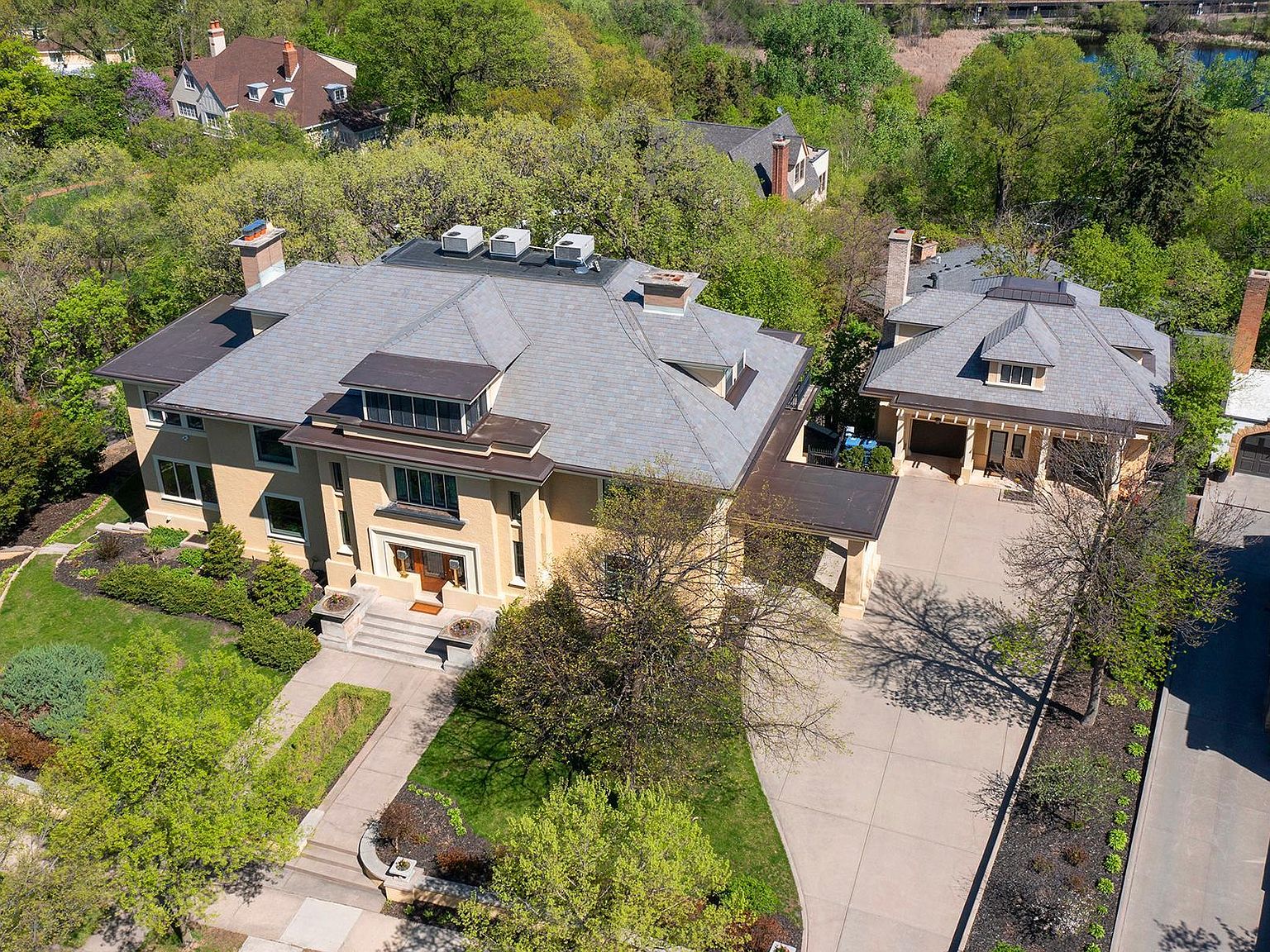 1324 Mount Curve Ave, Minneapolis, MN 55403 | MLS #6303965 | Zillow