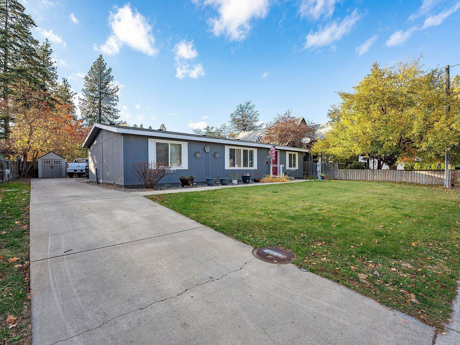 3110 S Perry St, Spokane, WA 99203 | Zillow
