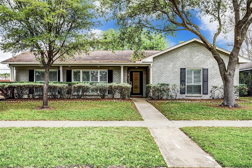 2319 Tannehill Dr, Houston, TX 77008 | Zillow