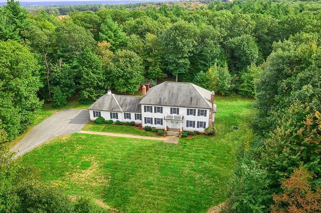 120 Wachusett St, Rutland, MA 01543 | Zillow