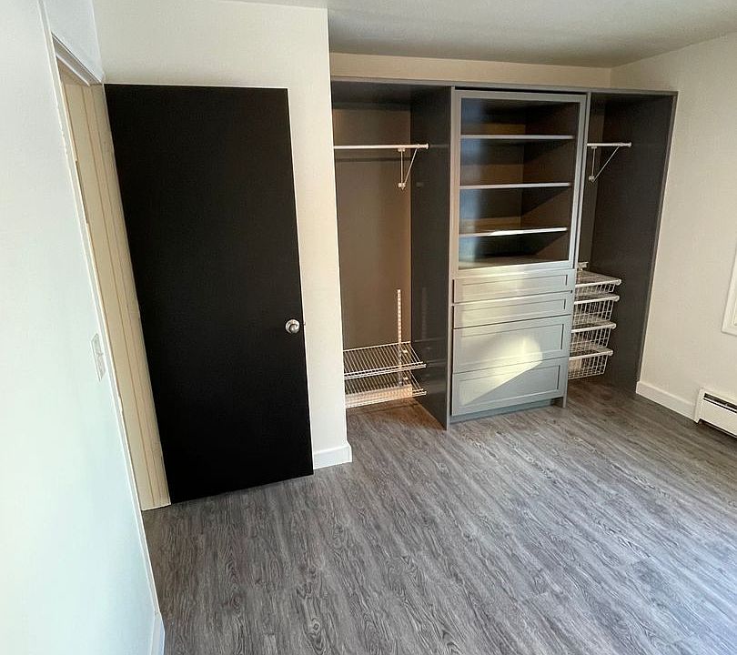 Golden Valley Road Apartments - 6200 Golden Valley Rd Golden Valley MN ...