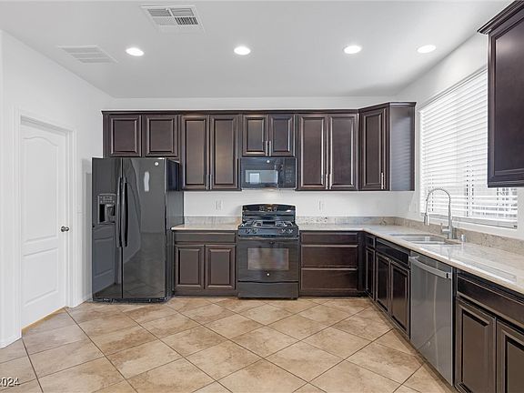 7254 Puddle Duck St, Las Vegas, NV 89166 | Zillow