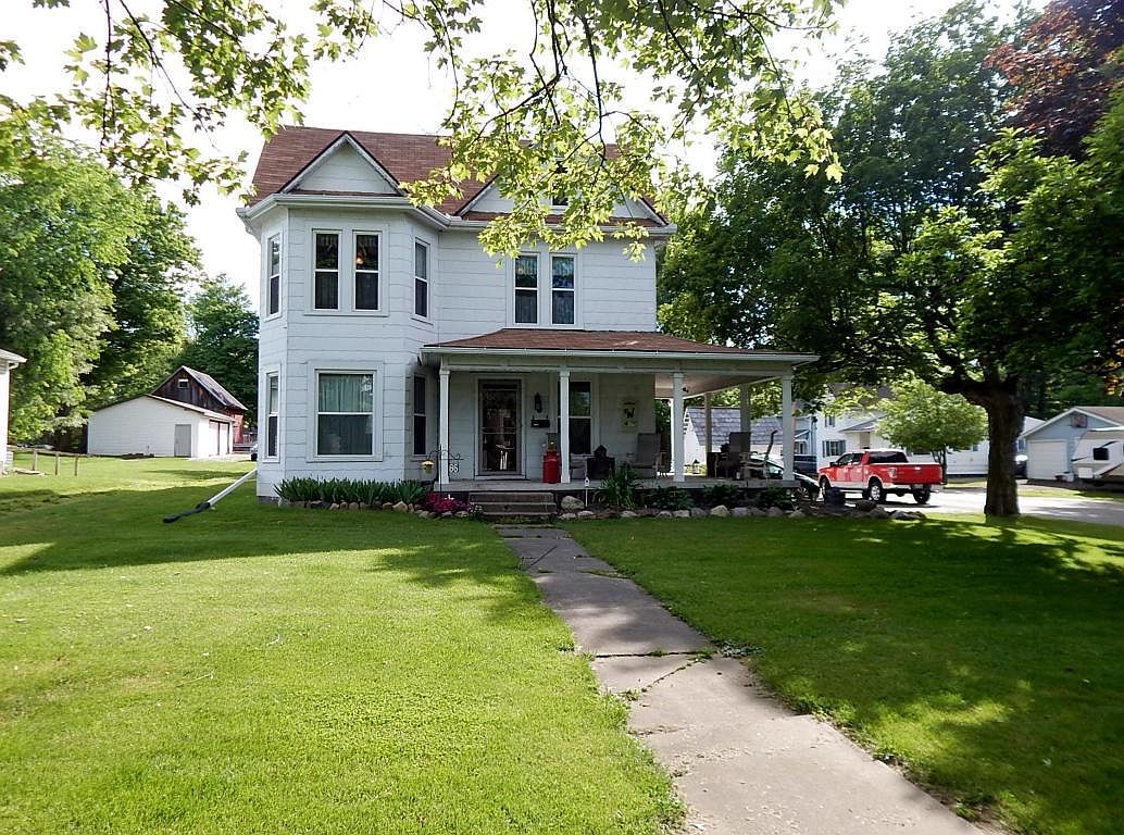 86 N Main St, Johnstown, OH 43031 | Zillow