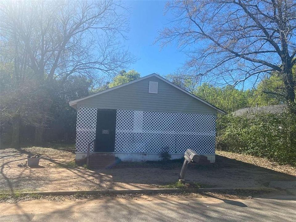 588 Hatcher Pl, Macon, GA 31206 | MLS #7216607 | Zillow