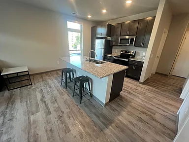 Clover Commons - 1320 Bowen Ct Madison WI | Zillow