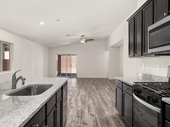 3747 Greg Ave SW, Albuquerque, NM 87121 | Zillow