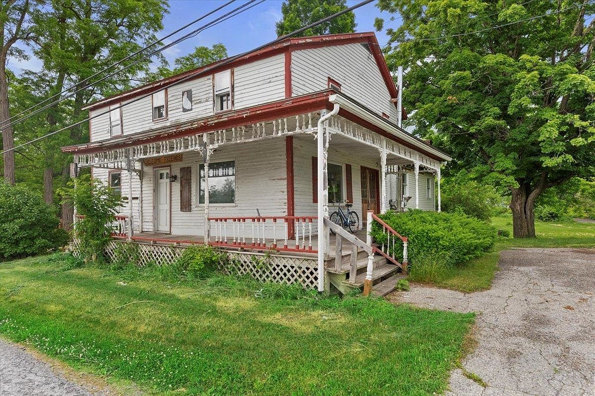 6361 VT 7A, East Arlington, VT 05252 | Zillow